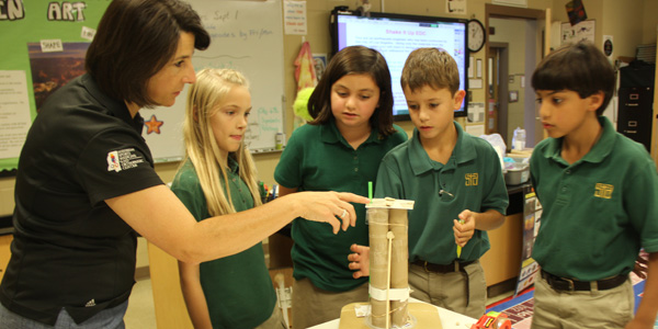 St. Anthony's Moorehead wins presidential award - Mississippi Catholic