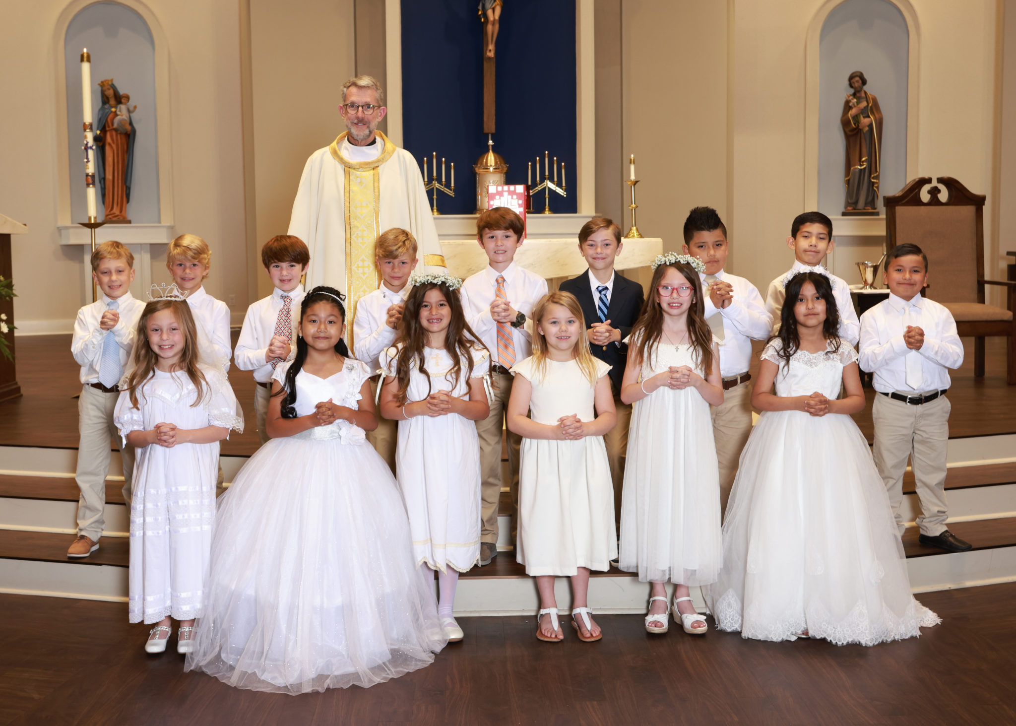 Featured photo We need your photos!... - Mississippi Catholic