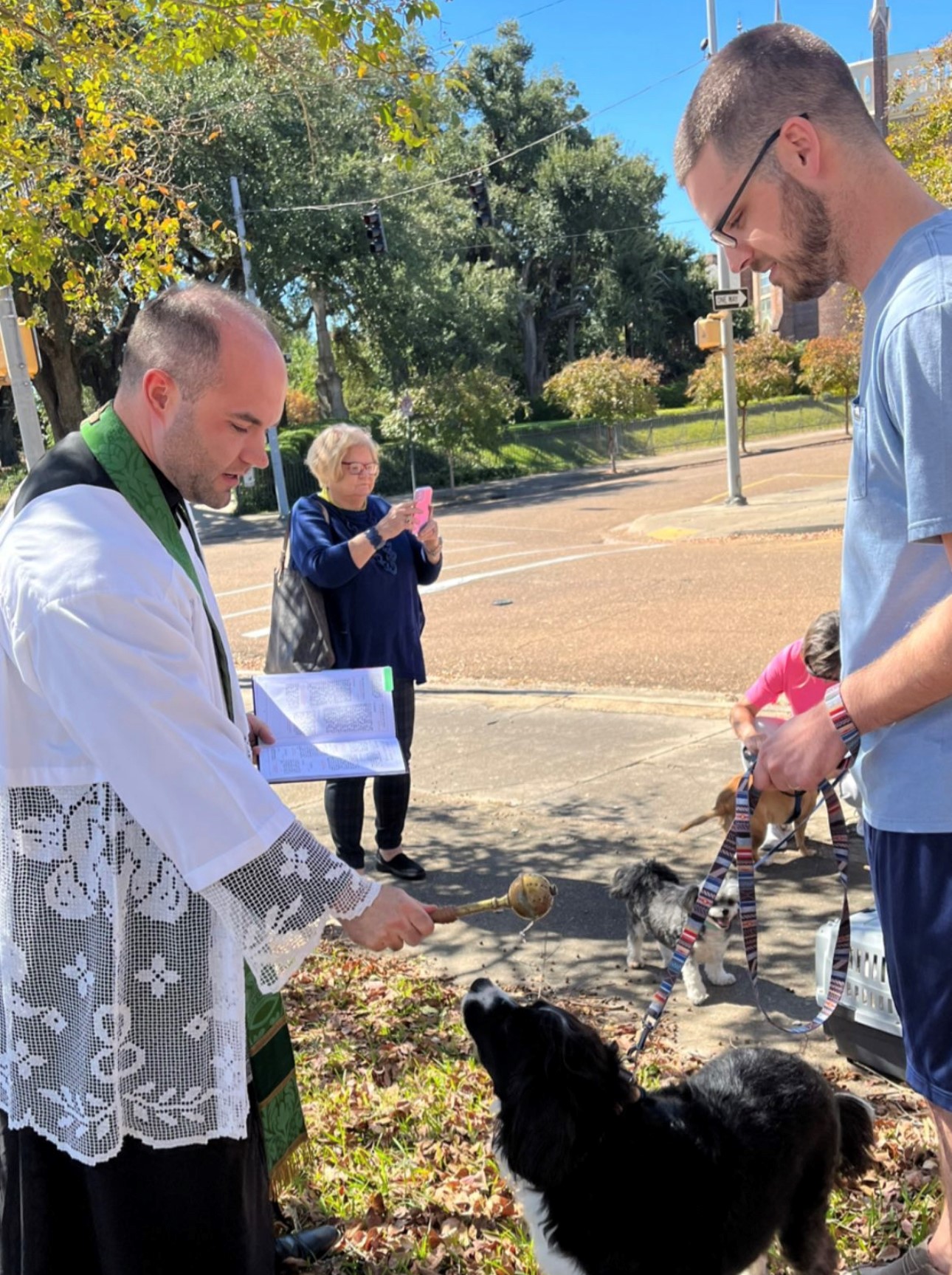 Blessing of the pets - Mississippi Catholic