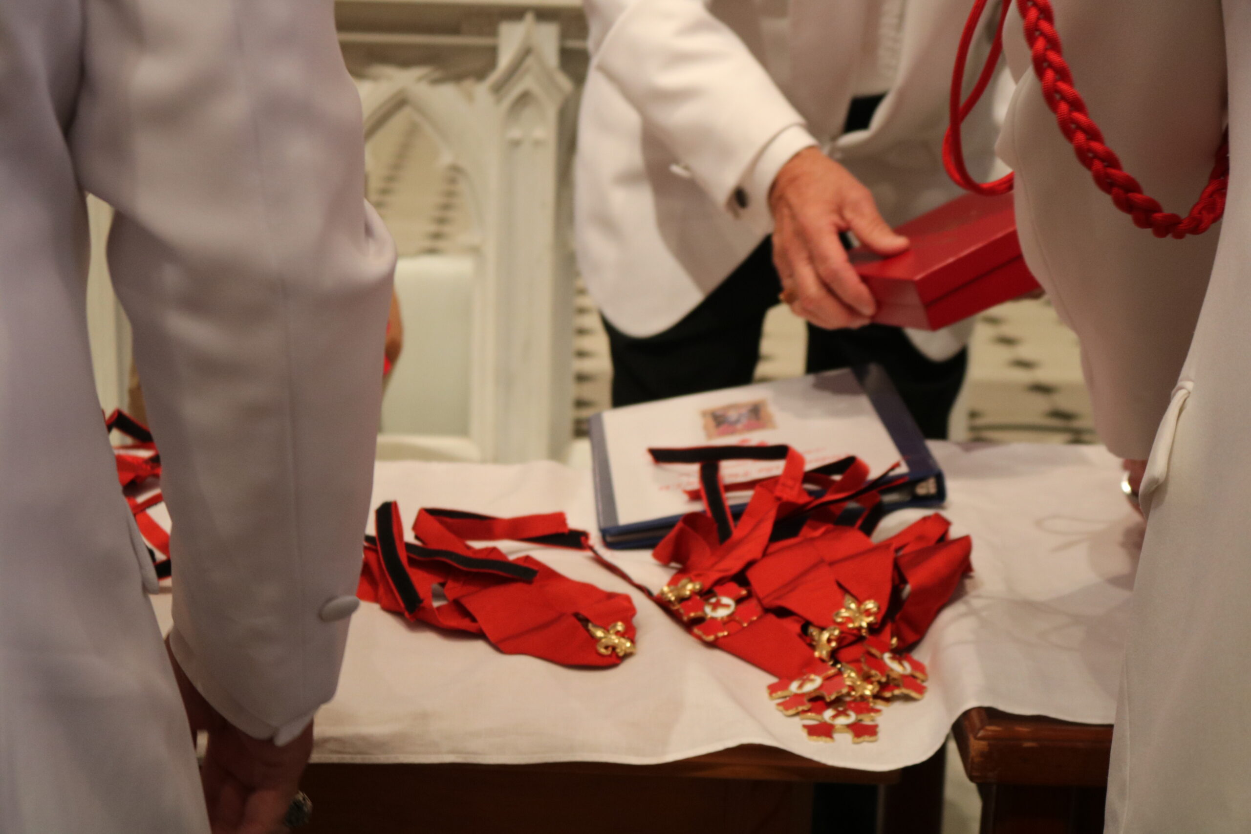 Order of the Fleur de Lis holds meeting, invests Bishop and others with ...